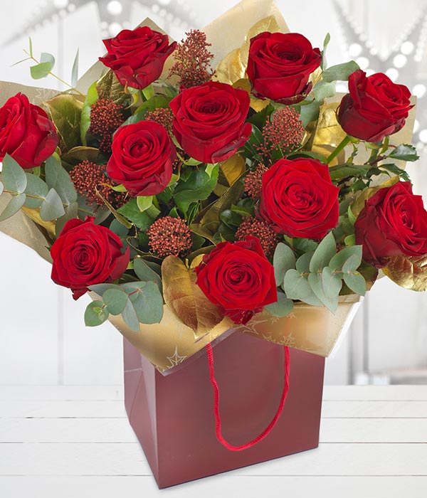 Red Roses Christmas Bouquet at Ann Sexton blog