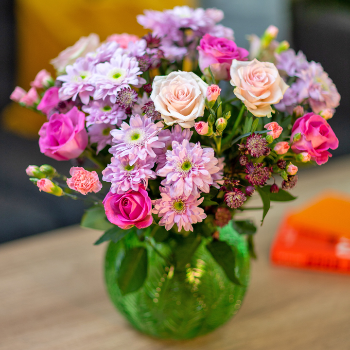 Eflorist | Send Flowers Online | Same Day Flower Delivery